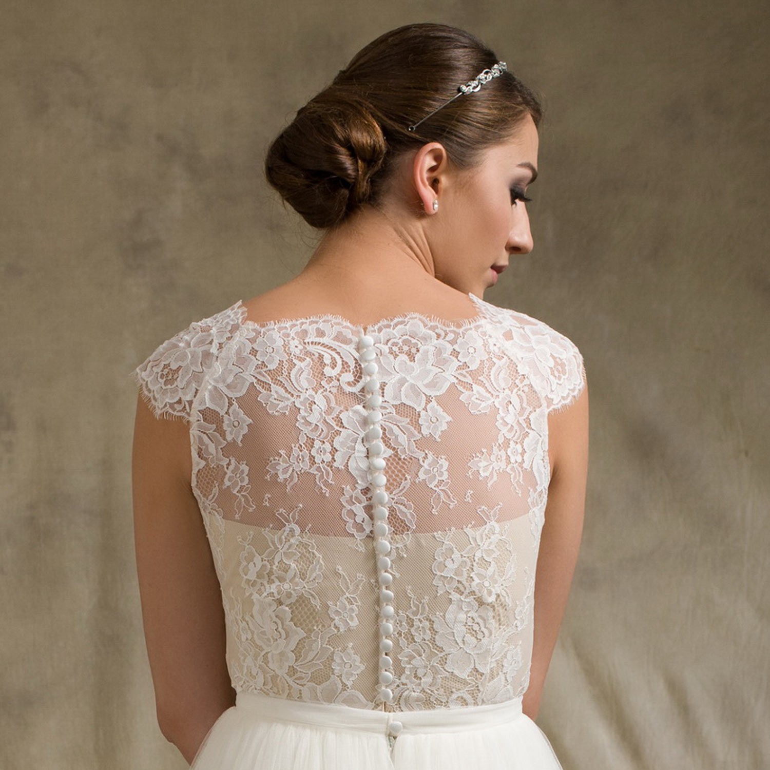 Body mariée dentelle à boutonner dans le dos Aster